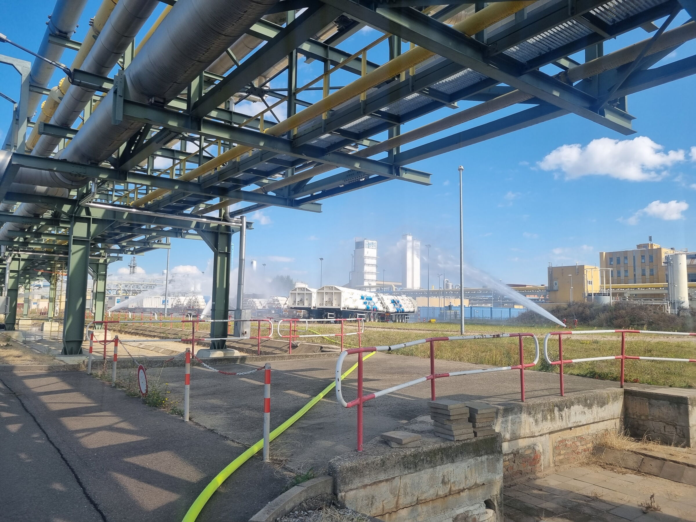 Deflagration on the premises of Linde GmbH at the Leuna chemical site